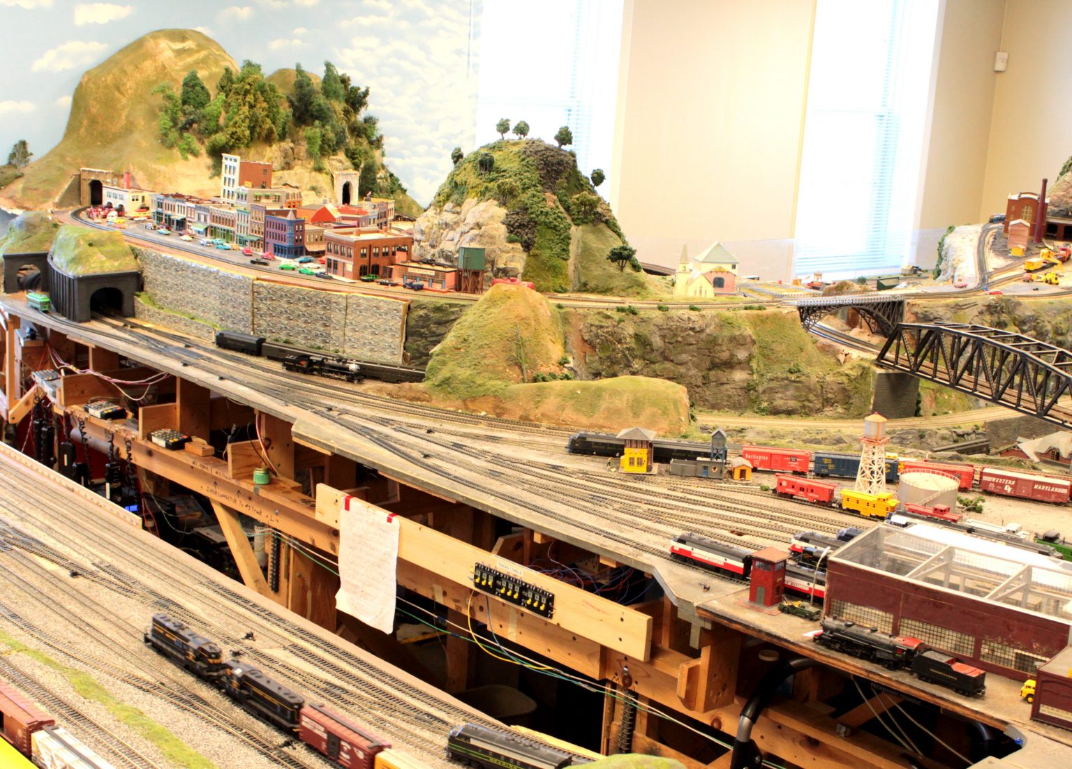 H-O Scale Model Railroad • Hagerstown Roundhouse Museum