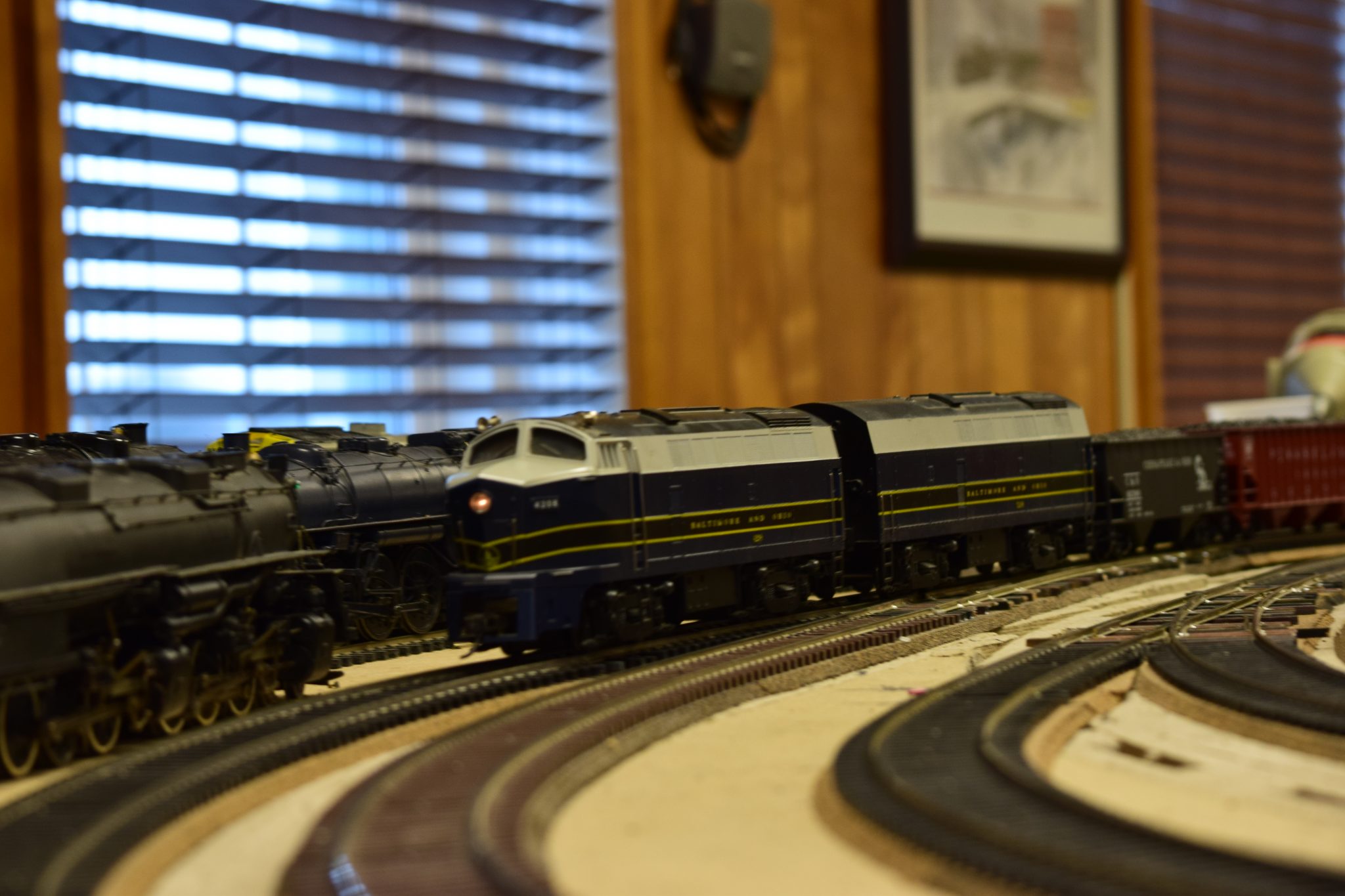 2 Rail O Scale Model Railroad • Hagerstown Roundhouse Museum